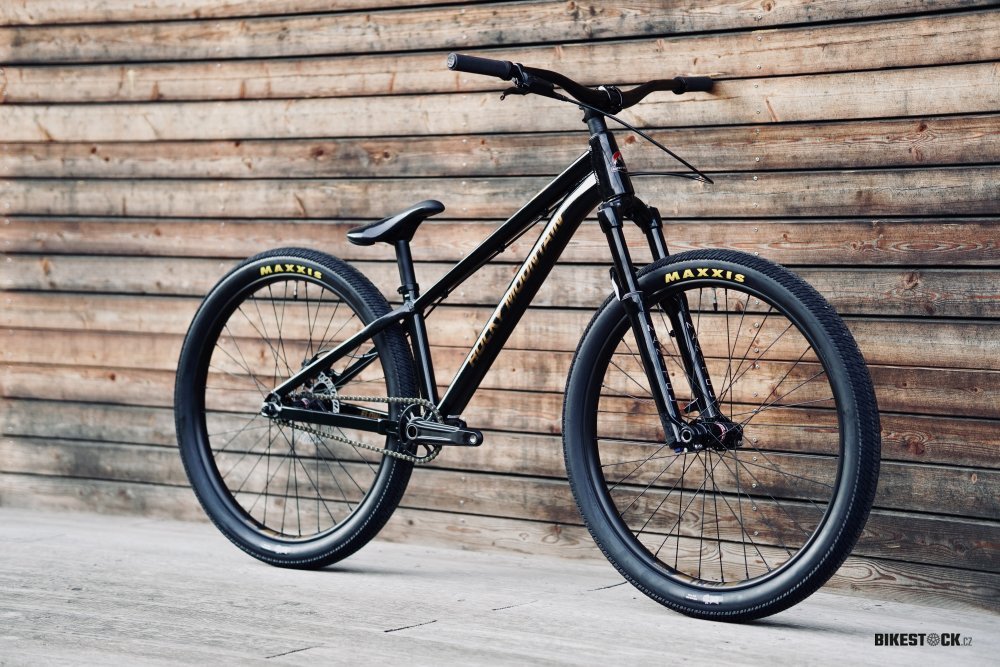 Rocky Mountain Flow :: BIKESTOCK.CZ - Elektrokola, jízdní kola a servis